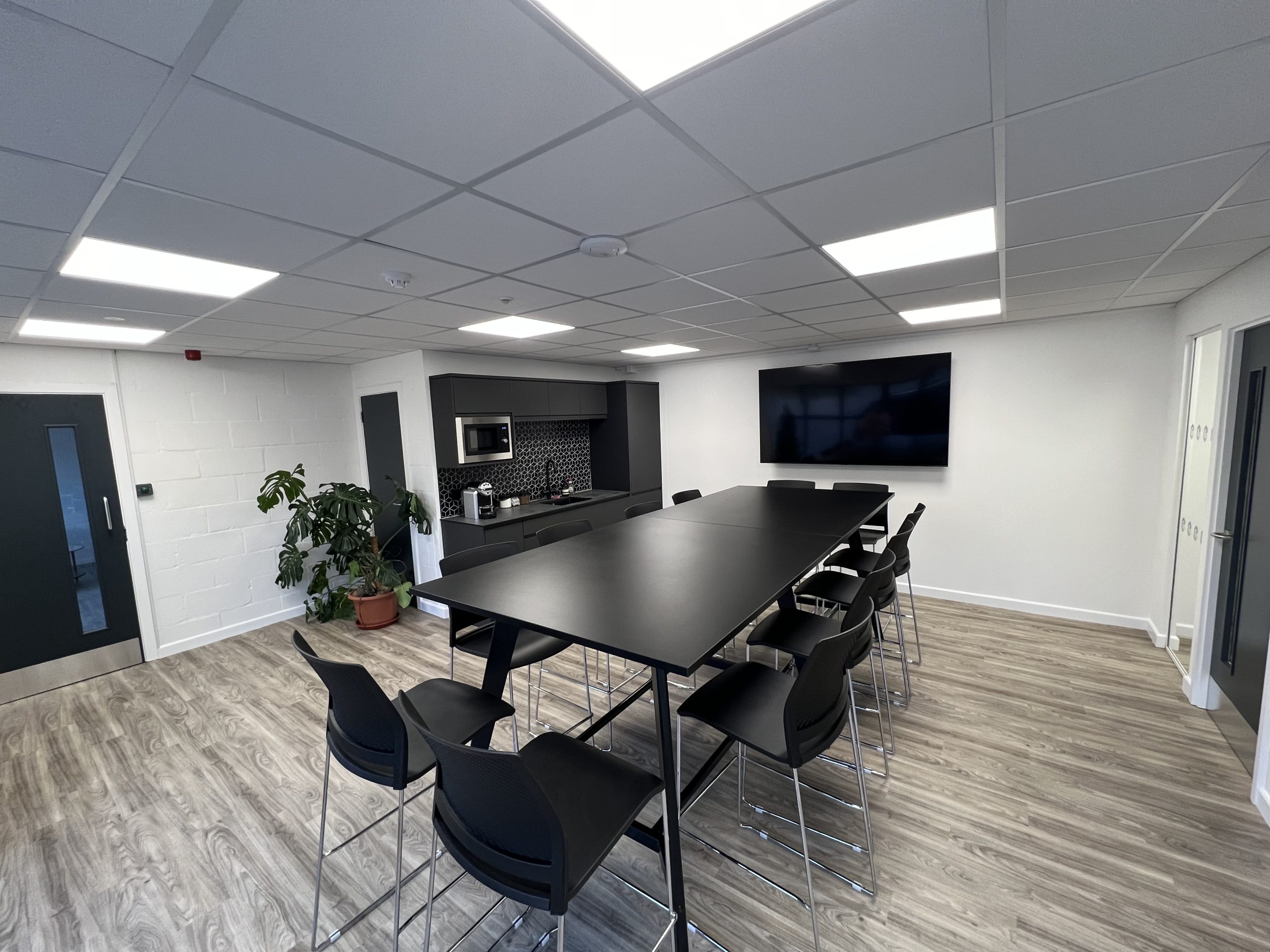 Office Fit Out Solutions | Complete Interior Refurbishments | BSE UK